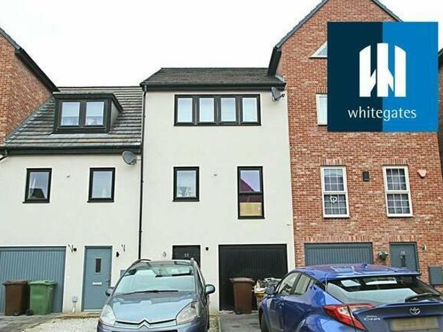 5 bedroom town house for sale in Madison Walk Ackworth Pontefract West Yorkshire WF7