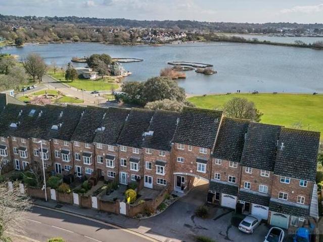 5 bedroom town house for sale in Mount Pleasant Road, Poole, BH15