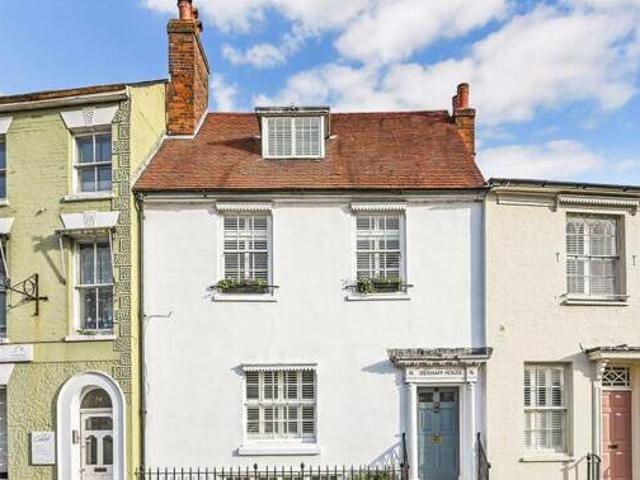 5 Bedroom Town House For Sale In Romsey Town Centre