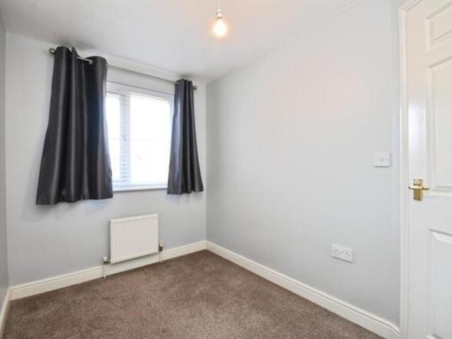 5 bedroom town house for sale in Rookes Crescent, Chelmsford, CM1