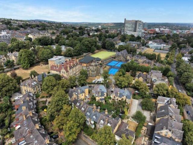 5 bedroom town house for sale in Rutland Park, Botanical Gardens, S10 2PB, S10