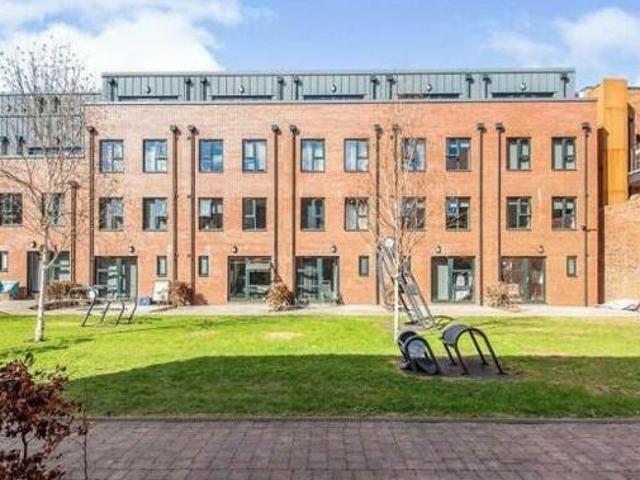 5 Bedroom Town House For Sale In Sheffield