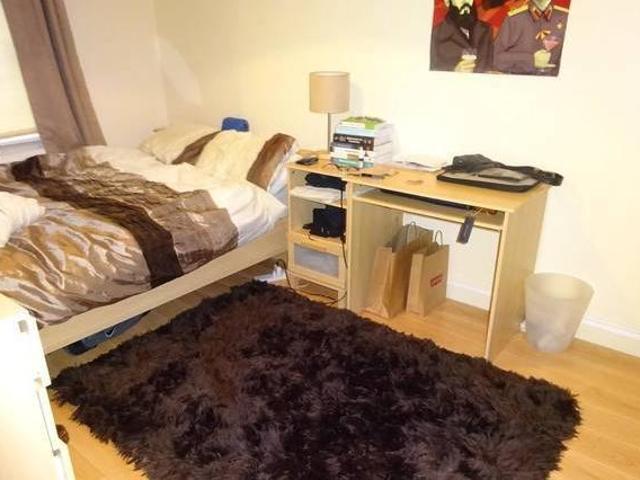 5 bedroom town house for rent in Albany Gardens Colchester CO2