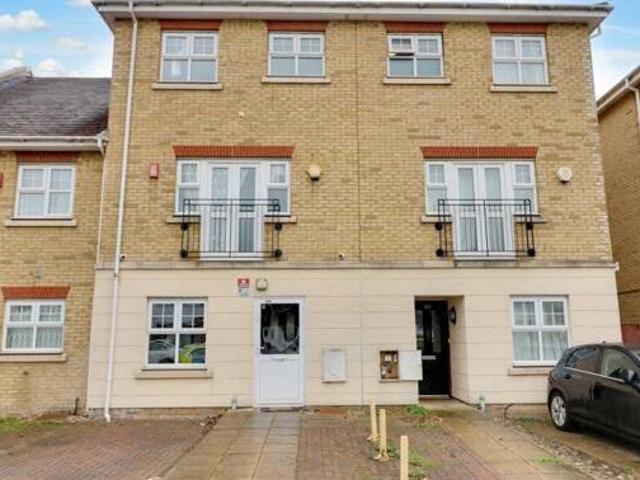 5 Bedroom Town House For Rent In Edgware