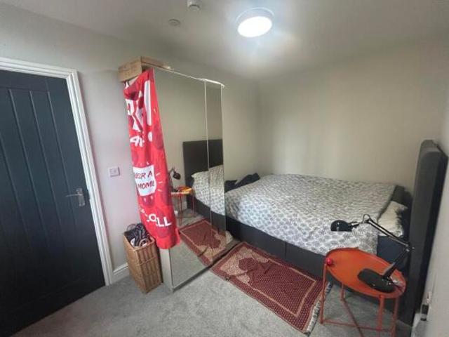 5 bedroom town house for rent in James Street, Cardiff Bay, CF10