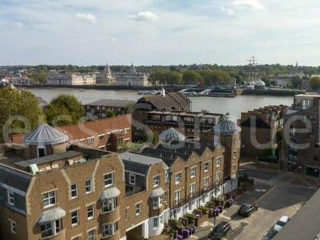 5 Bedroom Town House For Rent In London