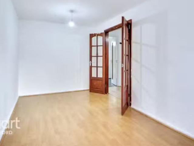 5 bedroom town house for rent in Second Avenue, London, E13