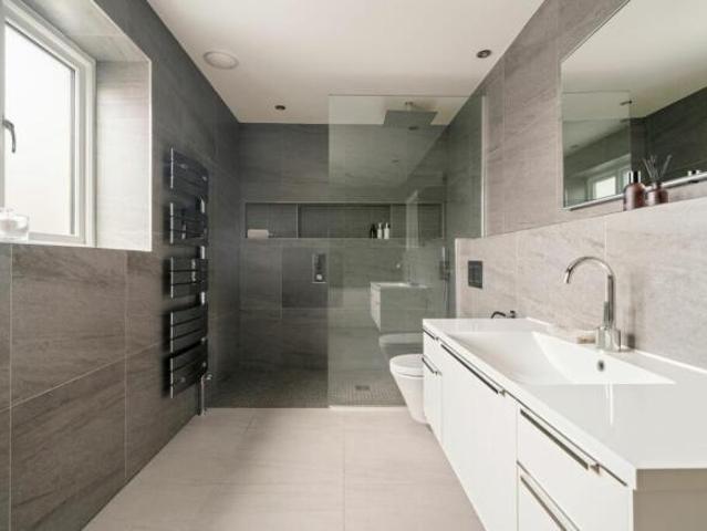 5 bedroom town house for rent in Somerset Road, Wimbledon, Merton, SW19