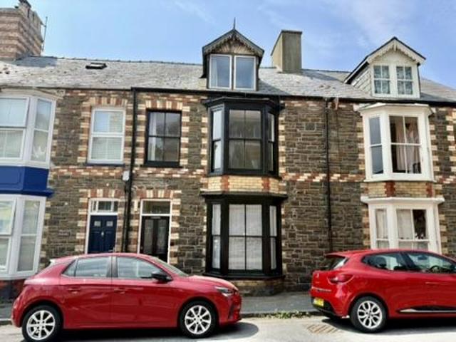 5 bedroom townhouse for sale