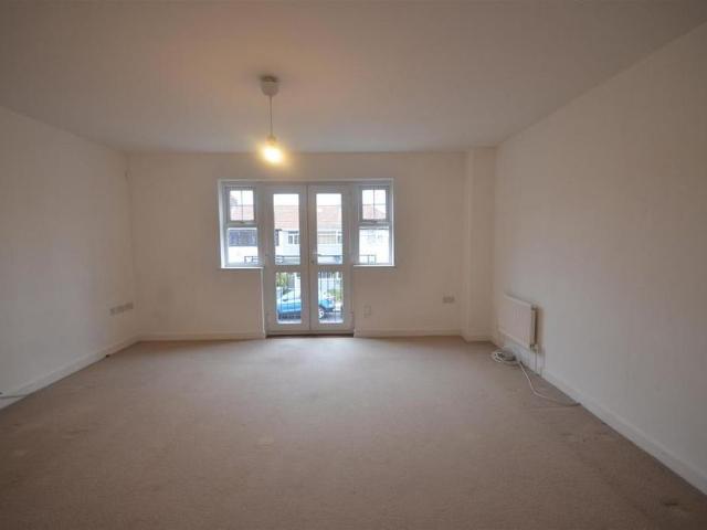 5 bedroom townhouse to rent