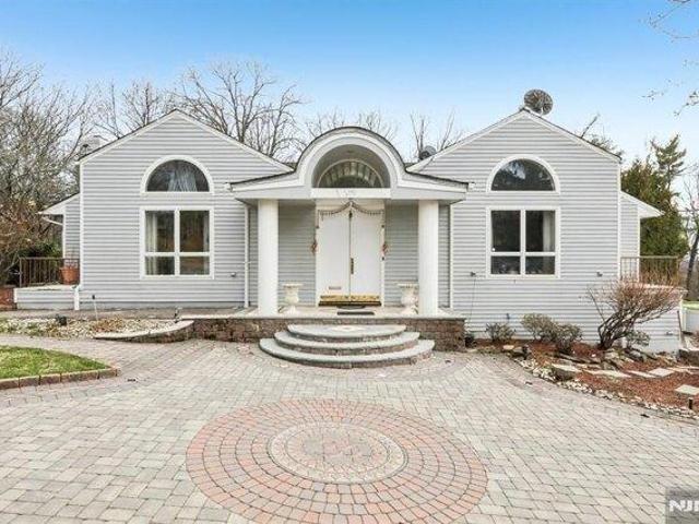 5 bedroom, Tenafly NJ 07670 104539408