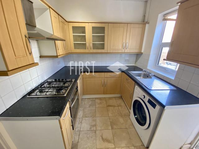 5 Bedroom Terraced