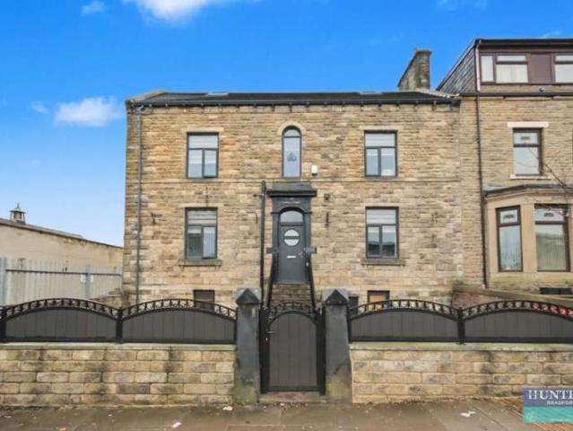 5 Bedroom Terraced House