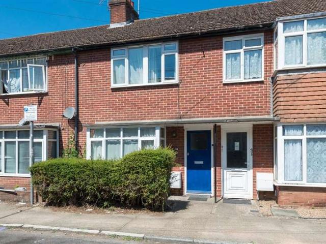 5 Bedroom Terraced House