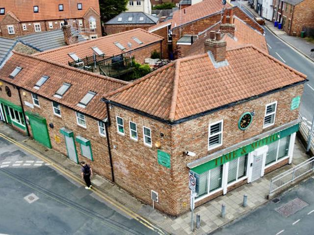 5 Bedroom Terraced House
