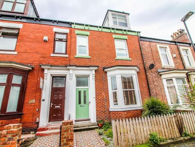 5 Bedroom Terraced House