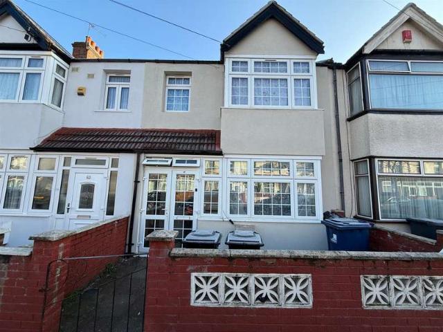 5 Bedroom Terraced House