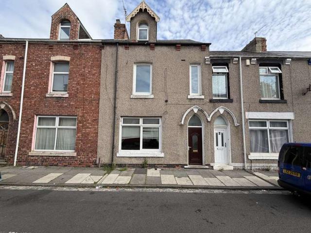 5 Bedroom Terraced House