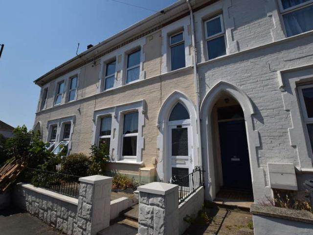 5 Bedroom Terraced House