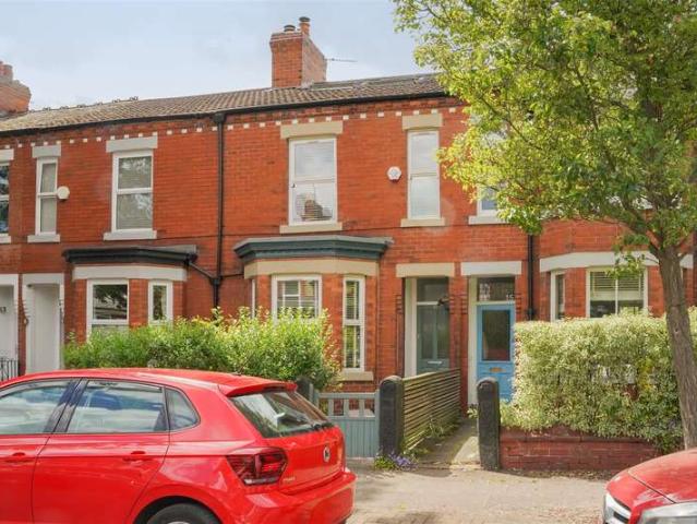 5 Bedroom Terraced House