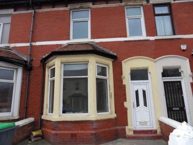 5 Bedroom Terraced House