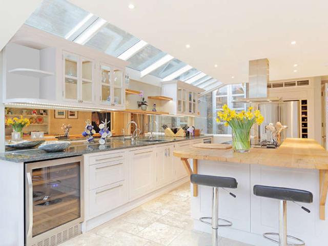 5 Bedroom Terraced House