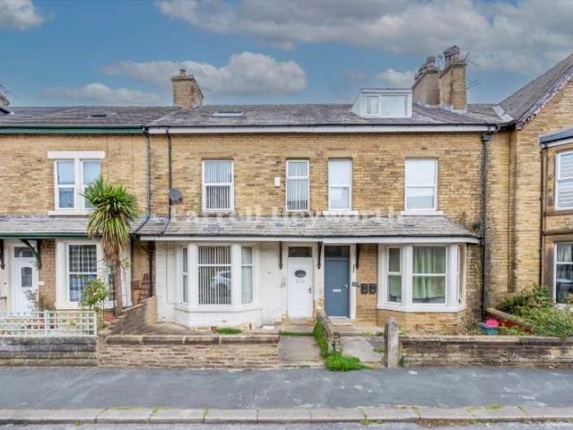 5 Bedroom Terraced House