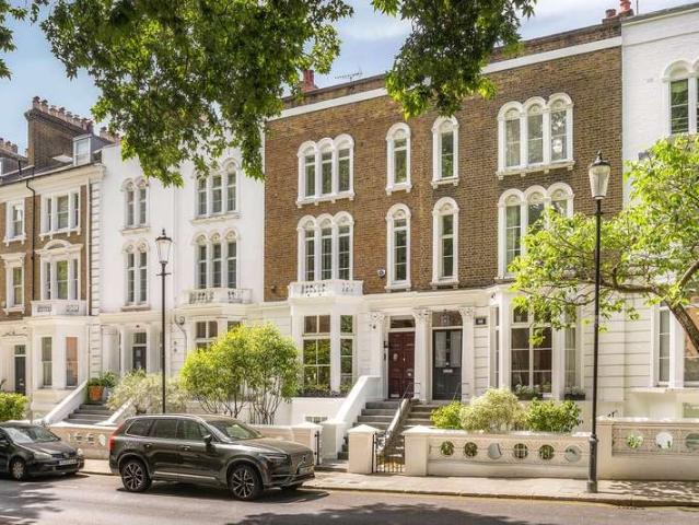 5 Bedroom Terraced House