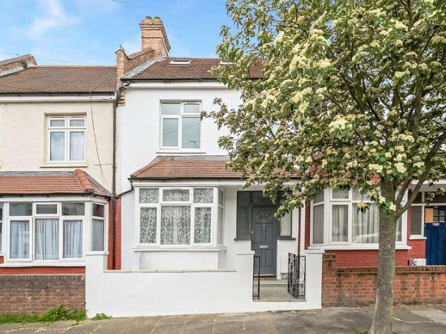 5 Bedroom Terraced House