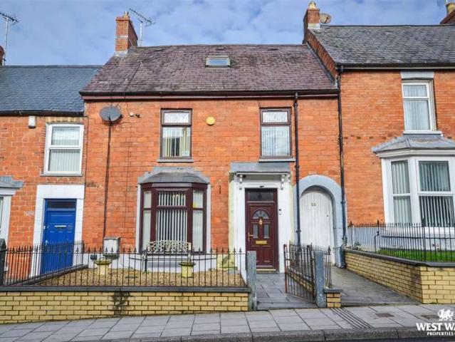 4 Bedroom Terraced House