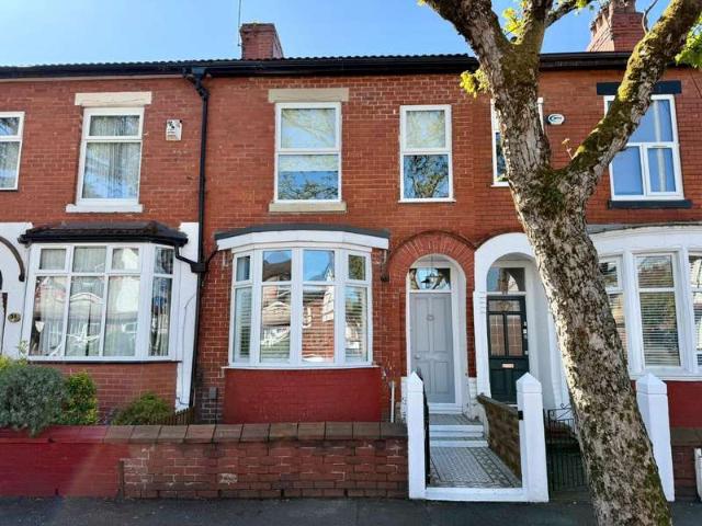5 Bedroom Terraced House