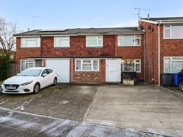 5 Bedroom Terraced House