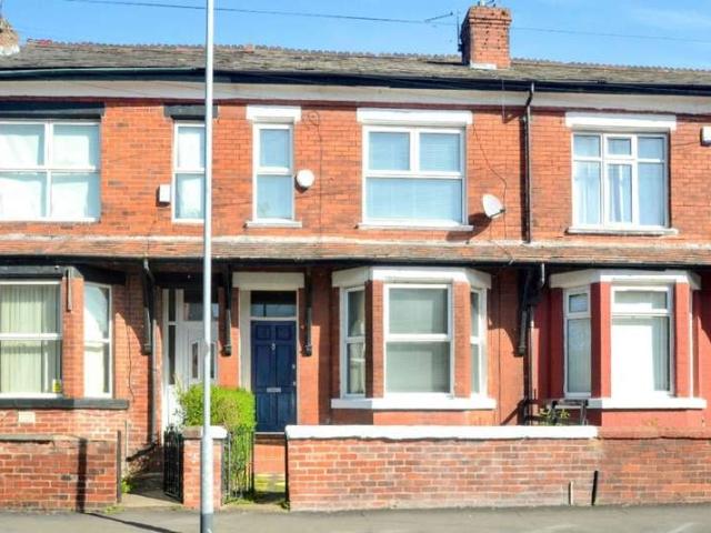 5 Bedroom Terraced House