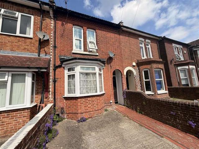 5 Bedroom Terraced House