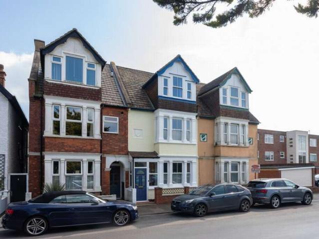 5 Bedroom Terraced House