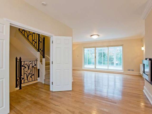5 Bedroom Terraced House