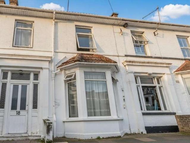 5 Bedroom Terraced House