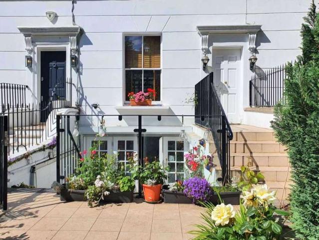 5 Bedroom Terraced House