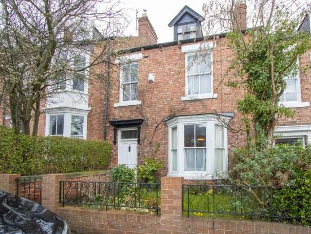 5 Bedroom Terraced House