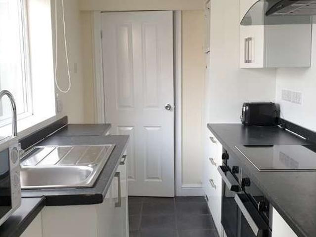 5 Bedroom Terraced House