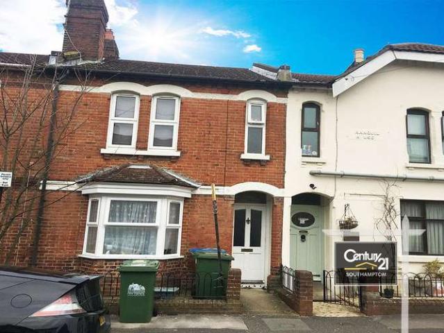 5 Bedroom Terraced House