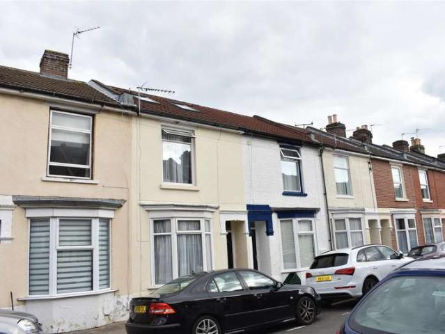 5 Bedroom Terraced House
