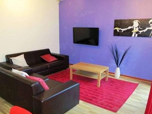 5 bedroom terraced house for rent in 105 pppw Patten Street Withington M20