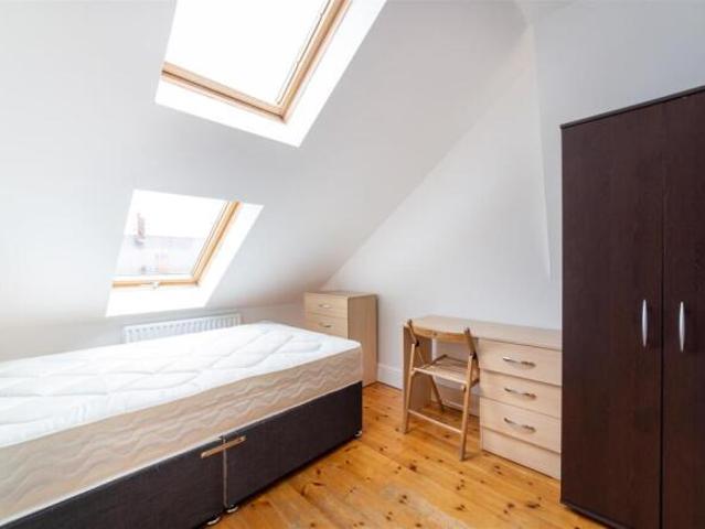 5 bedroom terraced house for rent in £100pppw Biddlestone Road, Heaton, NE6