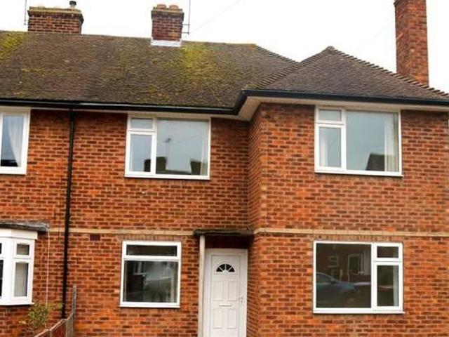 5 bedroom terraced house for rent in 13 Victoria Park TF10