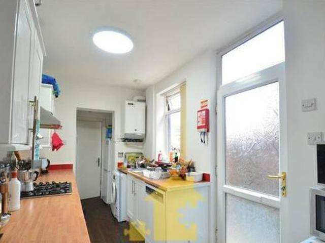 5 bedroom terraced house for rent in 2023 2024 ACADEMIC YEAR Spacious 5 Double Bedroom house 2 Bath