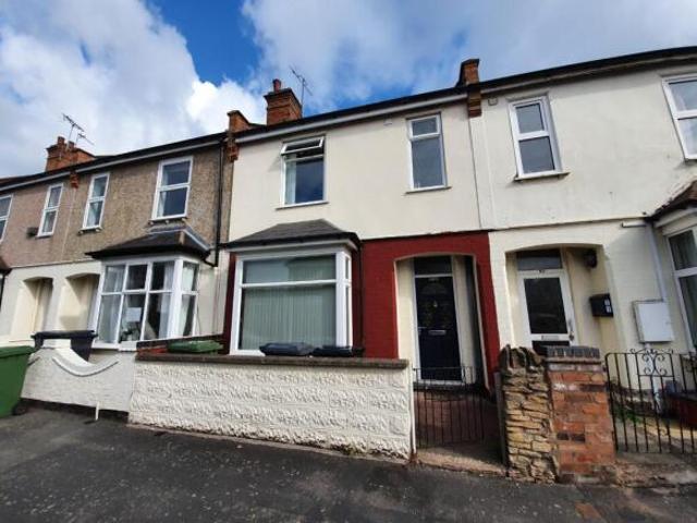 5 bedroom terraced house for rent in 49 Llewellyn Road, Leamington Spa, CV31