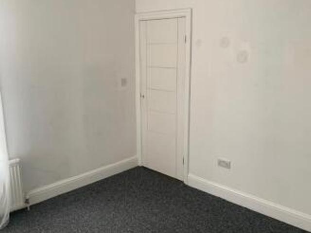 5 bedroom terraced house for rent in 74 Old Road, Manchester, Greater Manchester, M9 8BS, M9