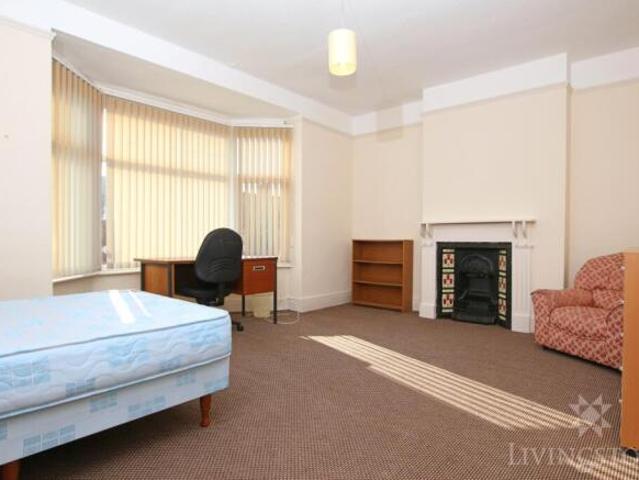 5 bedroom terraced house for rent in 8 Lorne Road, Leicester, LE2