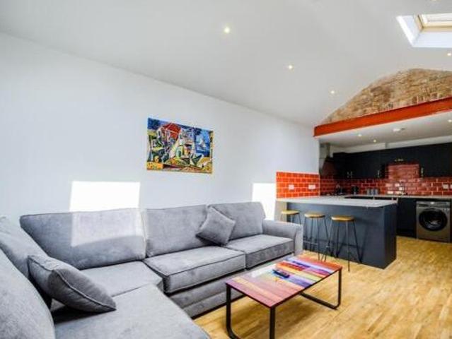 5 Bedroom Terraced House For Rent In Coventry, West Midlands